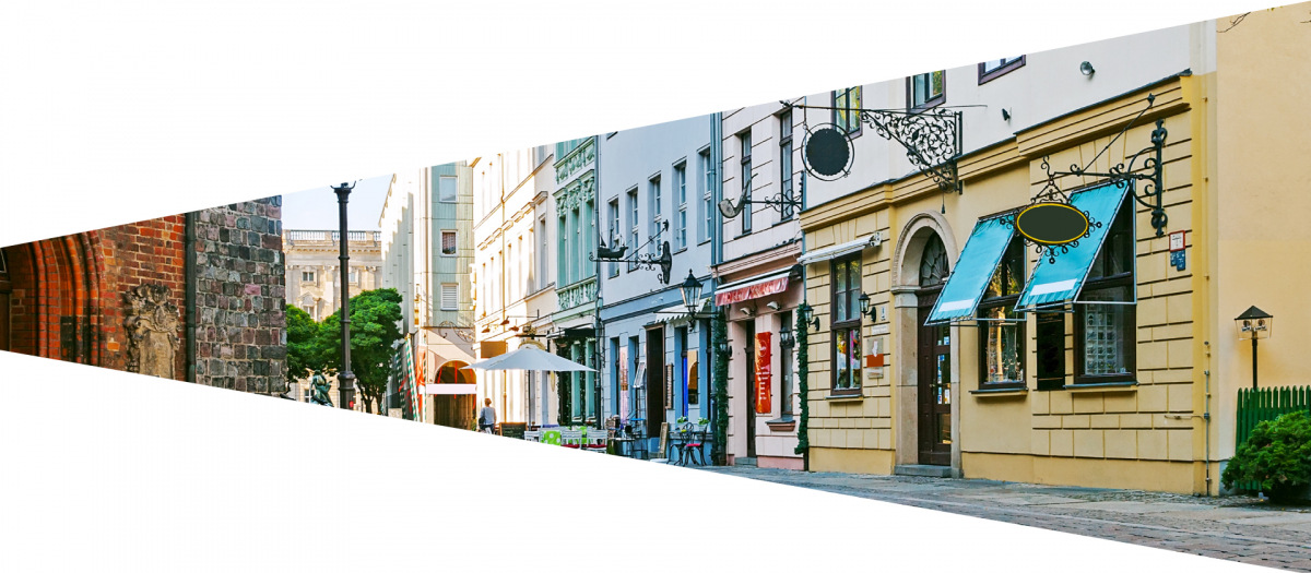 Camera Auto DVR cu Navigatie GPS NAVITEL RE 5 DUAL Filmare FullHD 140 ...