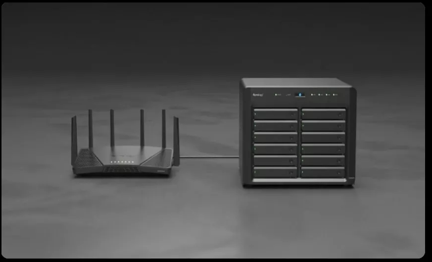 Router SYNOLOGY RT6600ax CPU 1.8GHz 4-core 1GB RAM AX6600 Tri-band Wi ...