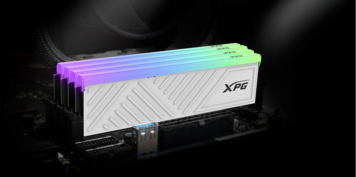 ADATA XPG Spectrix D35G RGB 32GB DDR4 3200MHz CL16 la CEL.ro
