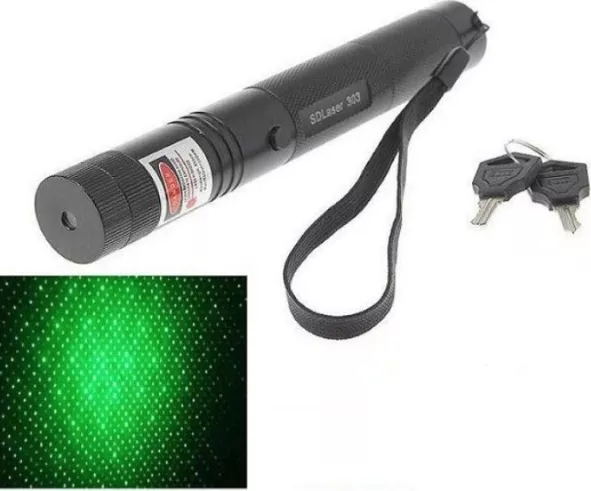 Laser puternic 3D verde cu 3 fascicule. Raza de lumina 10 km la CEL.ro