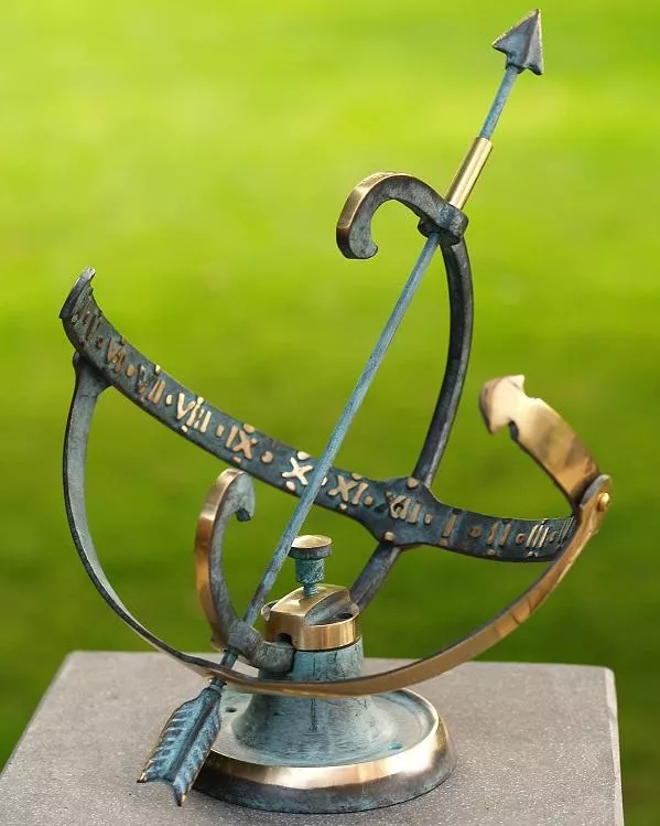 Ceas solar de bronz Small sundial Ceasuri solare - cel.ro