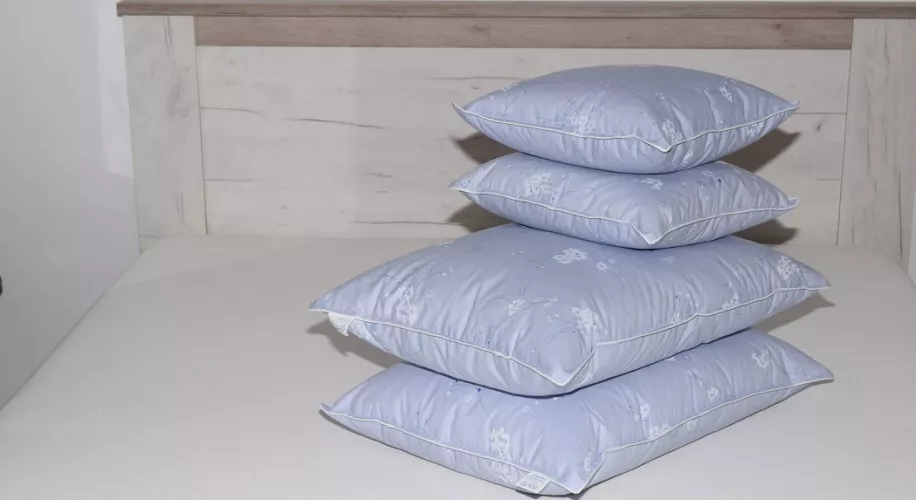 Set 2 perne traditionale puf de gasca HTT dimensiuni 60x60x20 cm ...