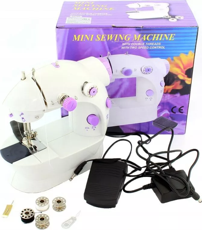 Masina de cusut portabila 2 viteze cusatura cu lant drept functie la CEL.ro