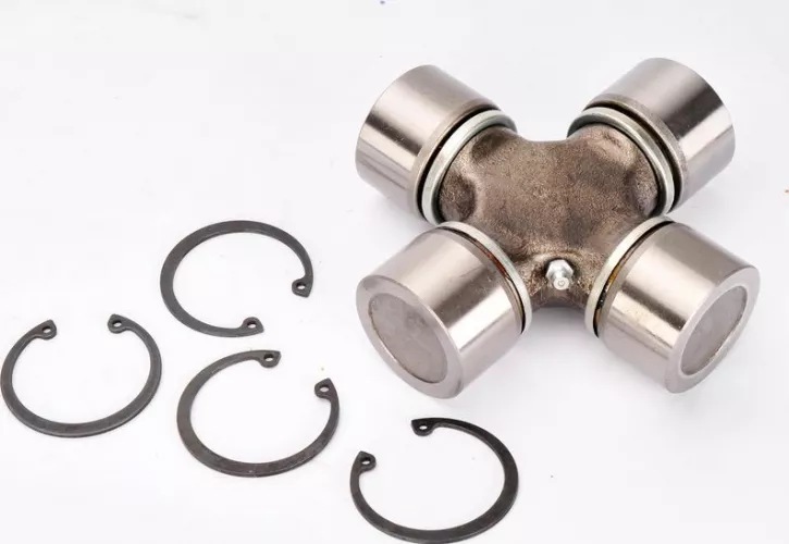 Cruce cardan 47.6x135.17 MAN 65142 - cel.ro