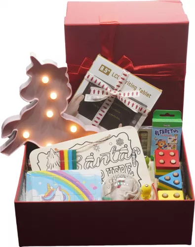 Gift Box copii 10+ piese 2 Ani baieti 6423581000384 - cel.ro