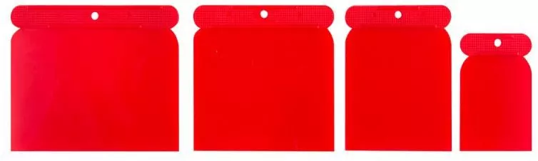 Spaclu patrat plastic set 4 bucati BEOROL la CEL.ro