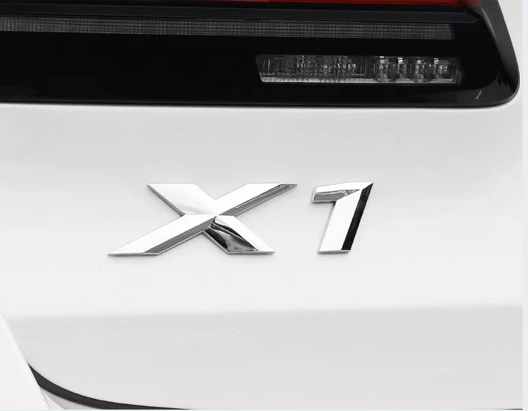 Sticker emblema 3D auto BMW scris X1 VT-X1