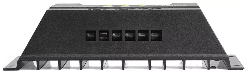 Controller tensiune pentru panou solar 12/24V 30A la CEL.ro