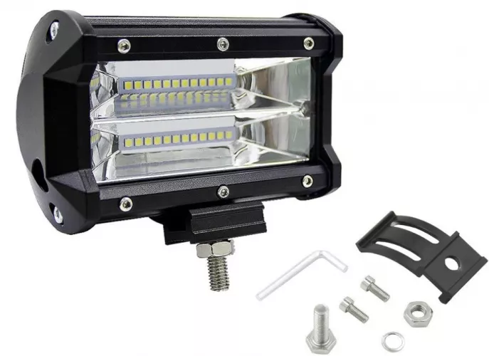 Set doua proiectoare auto LED 144W/Set 12/24V la CEL.ro