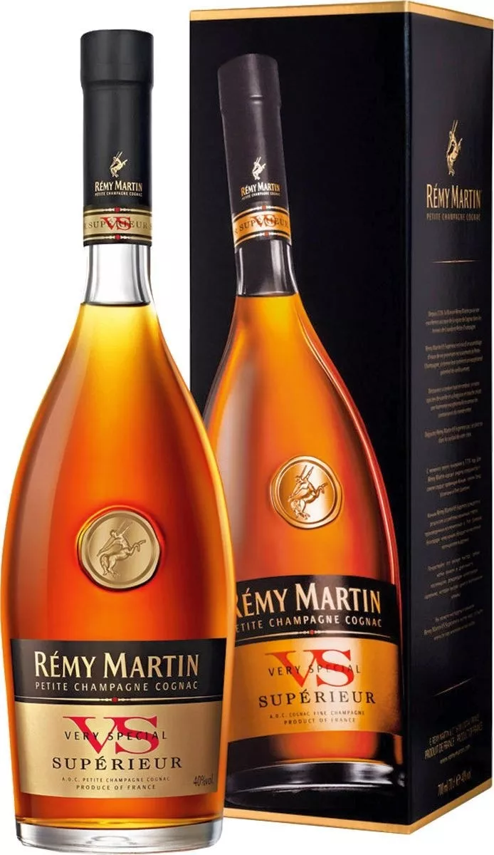 Cognac Remy Martin Vsop Cutie 40 0.7L DB0000000193 - cel.ro