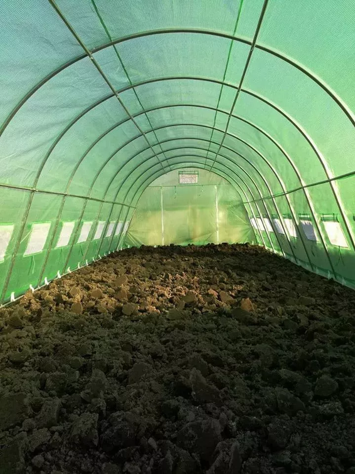 Solar de gradina 4x12 m 48 mp teava galvanizata solar4x12 - cel.ro