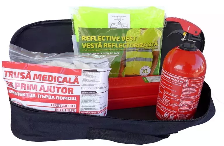 Pachet Auto Complet Omologat RAR - Stingator P1 Metalic Trusa Medicala ...