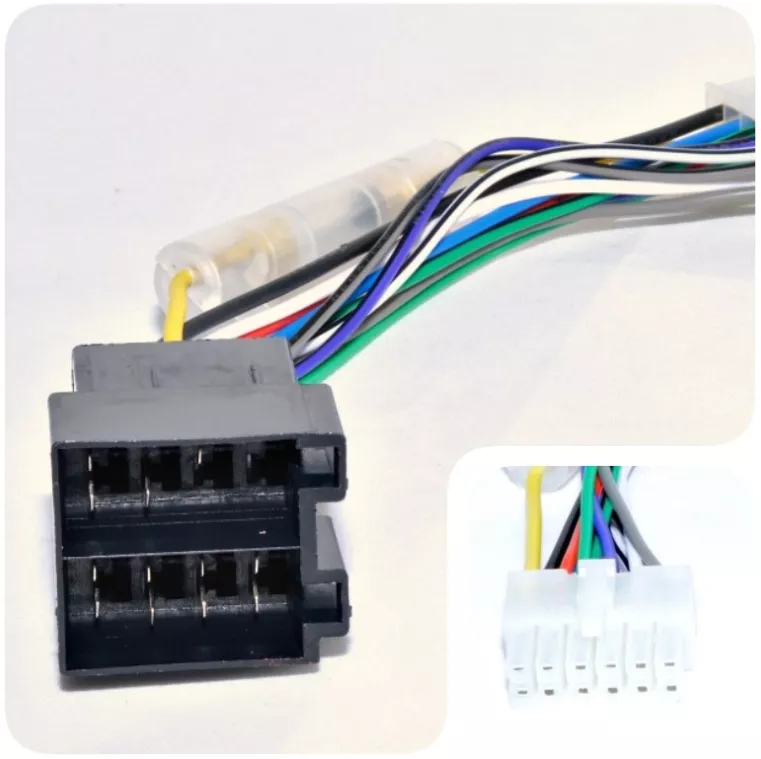 Cablu conector auto universal ISO cu 12 pini pentru redarea audio ...