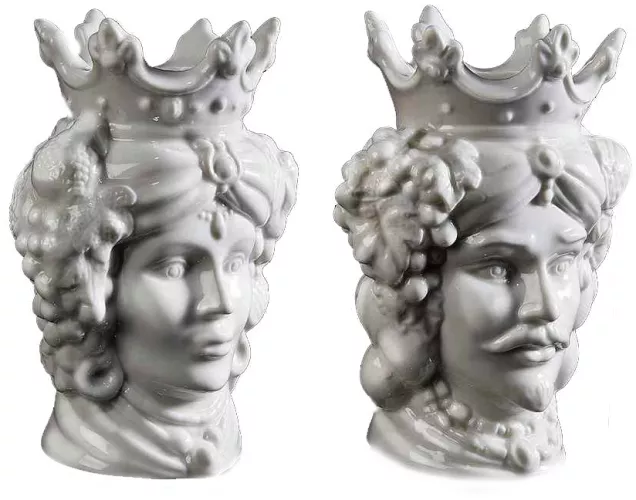 Set 2 vaze flori portelan alb 9.5x7x12.5 cm A72.08.83 - cel.ro