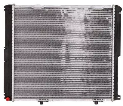 Radiator Apa Mercedes-Benz E-Class W124 Denso Drm17034 DRM17034