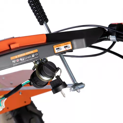 Motocultor cu plug reversibil mare si roti metalice 10 cp 418 cc DZ ...