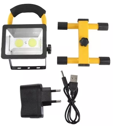Proiector LED 30W - priza 12V maner prindere certificare IP65 plus 3 ...