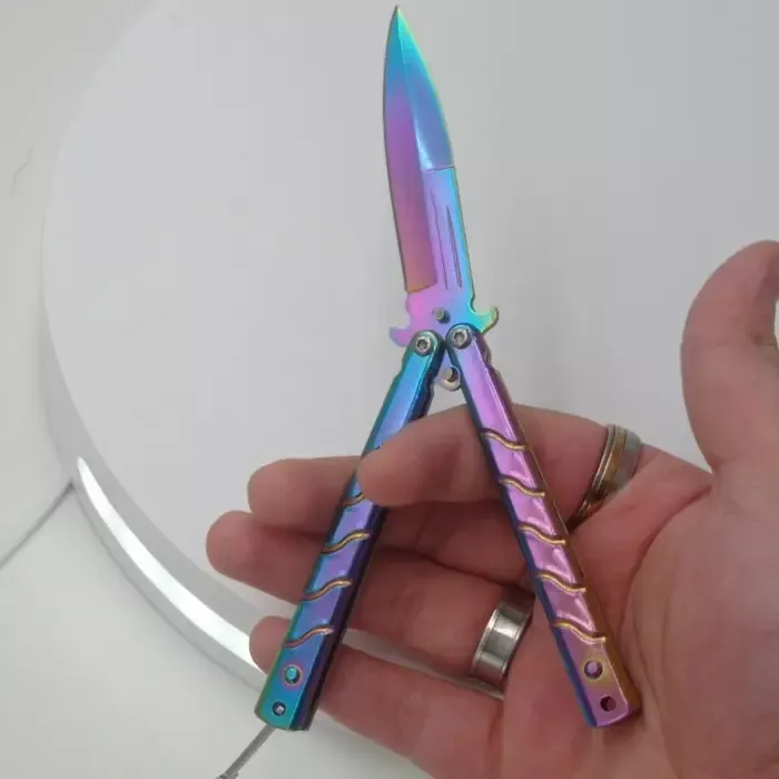 Cutit Fluture Butterfly Cu Tais Model Dinamic Fade 16 Cm FALSE