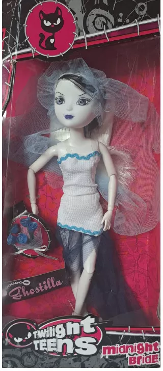 Papusa Ghostilla Twilight Teens in rochie de mireasa 26 cm Simba ...