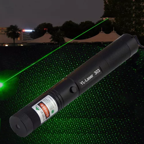 Laser Pointer Verde cu Acumulator Reincarcabil Putere 8000 mW Raza de ...