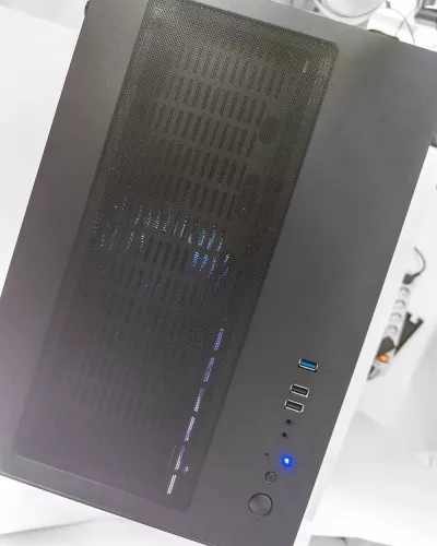 PC Gaming DiaxXa XTREME AMD Ryzen 9 7950X3D 128GB DDR5 SSD 4TB M.2 NVMe ...