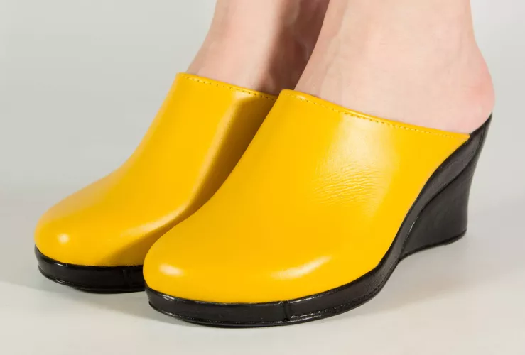 Saboti galbeni cu platforma piele naturala SBM5 39