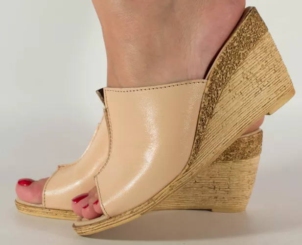 Saboti roz piele naturala dama cu platforma SBM2 38 SBM2__3096__46051 ...