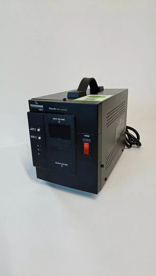 Stabilizator automat de tensiune Tecnoware Power Reg 2000VA - RESIGILAT ...