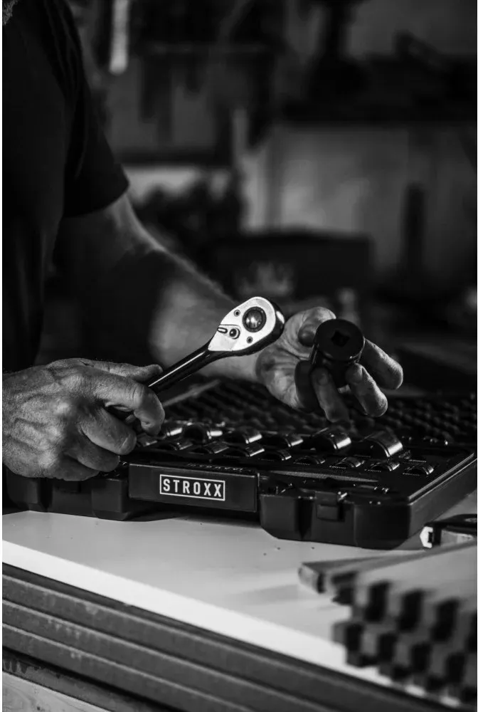 Set scule cu clichet 20 piese 1/2 toll otel crom vanadiu STROXX zhba ...