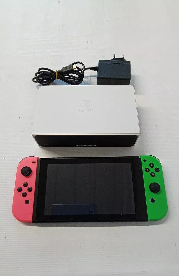 Consola Nintendo Switch OLED alb - SECOND B09J652L1P - cel.ro
