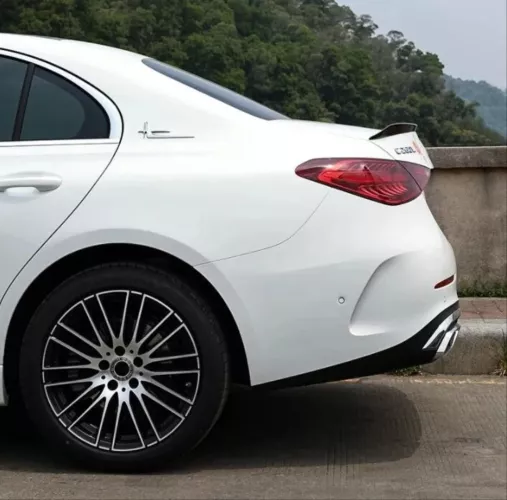 Spoiler Posterior AMG - Mercedes-Benz W206 2022+ Negru Lucios v0ed ...