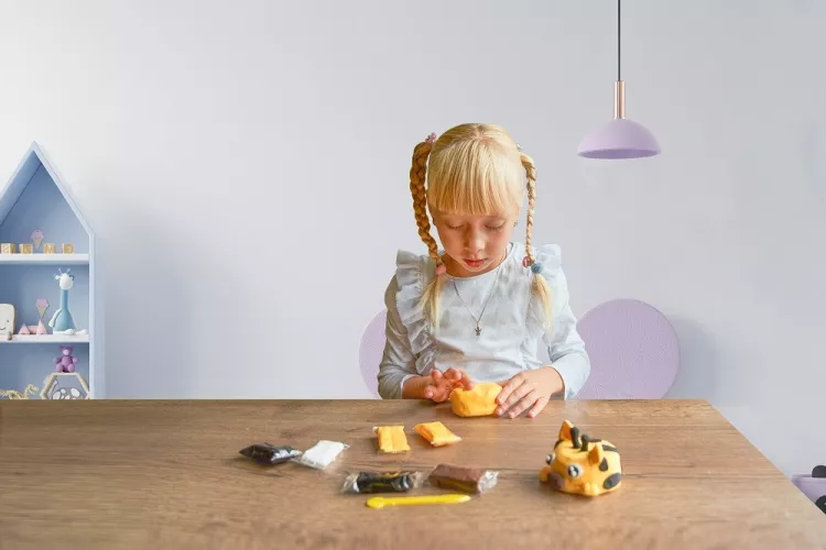 Set Air Clay cu argila usoara pentru modelaj Lovin - 6 culori - Squishy ...