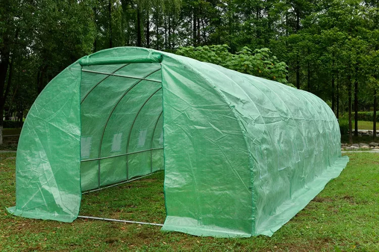 Sera politilena Micul Fermier densitate 140g mp 10x3x2m rezistenta ...