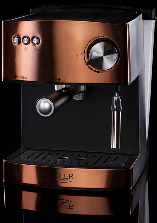 Espressor 15 bar ad 4404 adler AD4404CR - cel.ro