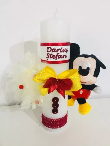 Lumanare botez personalizata prin broderie cu nume si cu jucarie Disney Mickey - cel.ro