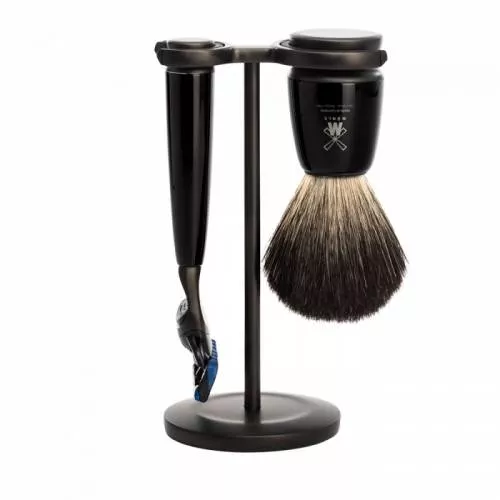 Set de barbierit cu aparat de ras Fusion si pamatuf Black Badger cu par ...